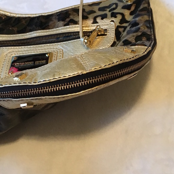 Gianni Bini | Bags | Gianni Bini Maya Animal Print Expandable Hobo Bag ...